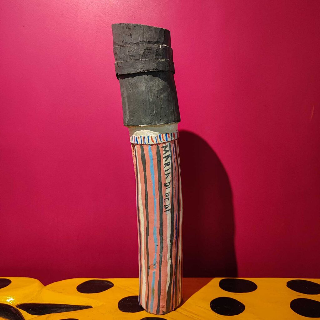 Boneca Chapéu Florido de Maria de Dedé • Nau Cultural • Arte Popular ...