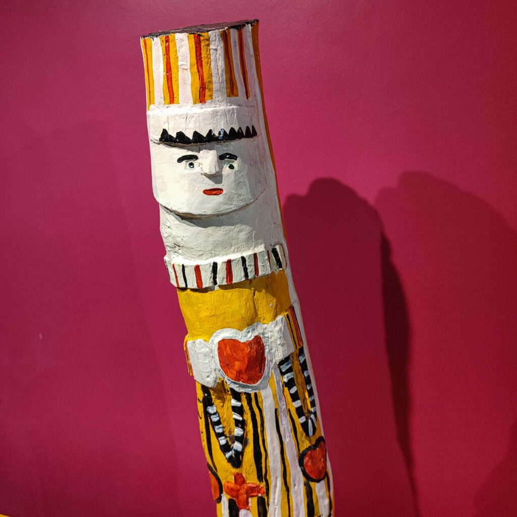 Boneca Amarela de Maria de Dedé • Nau Cultural • Arte Popular Brasileira